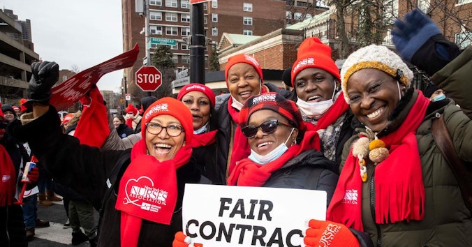 APWU Members Approve 2024-2027 National Agreement with USPS – LaborPress